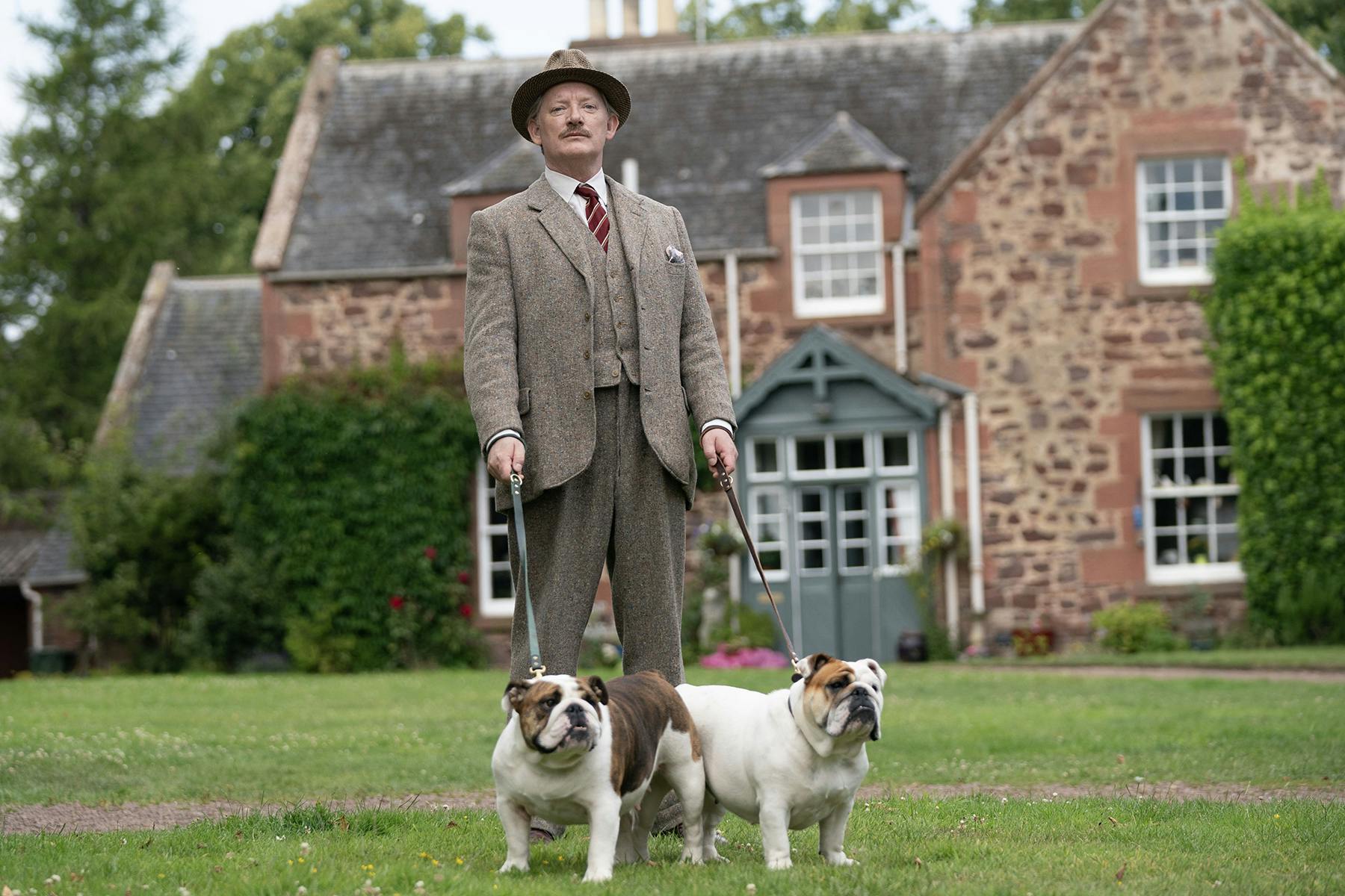 Murder is Easy - Agatha Christie